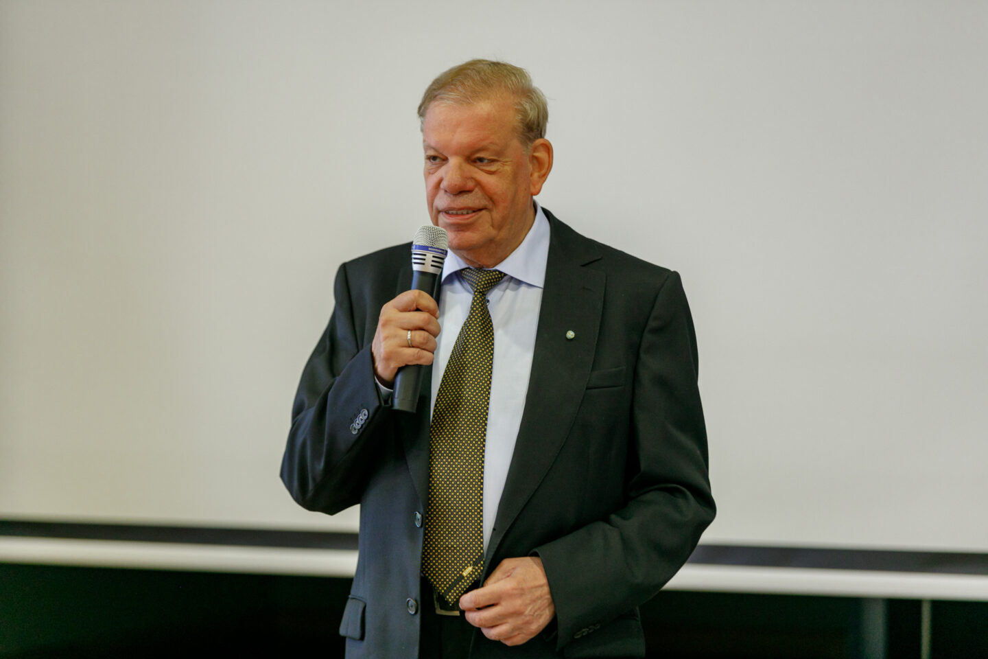 From Individual Research Projects to Strategic Long-Term Cooperation: Grindeks and Latvian ...